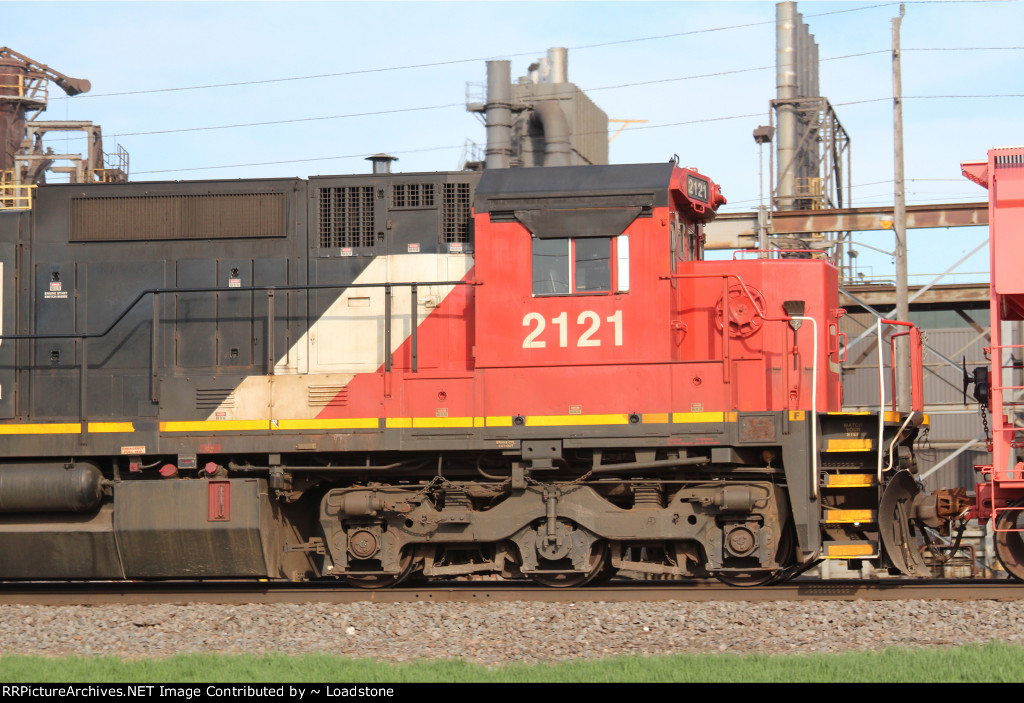 CN 2121